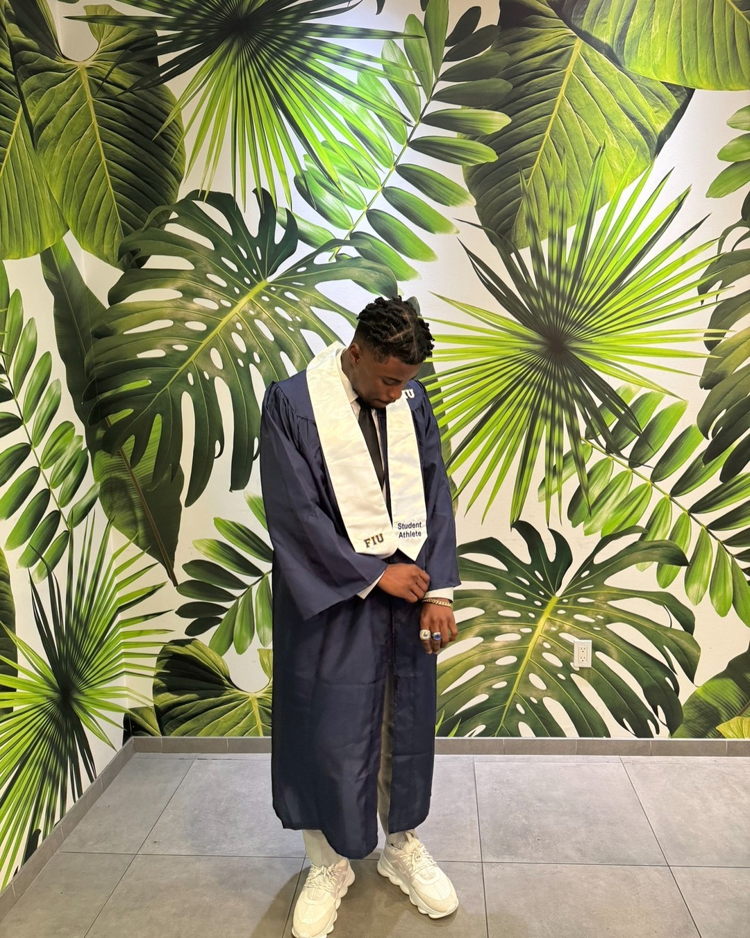 IDENTITY Miami | Miami, FL Student Apartments near FIU