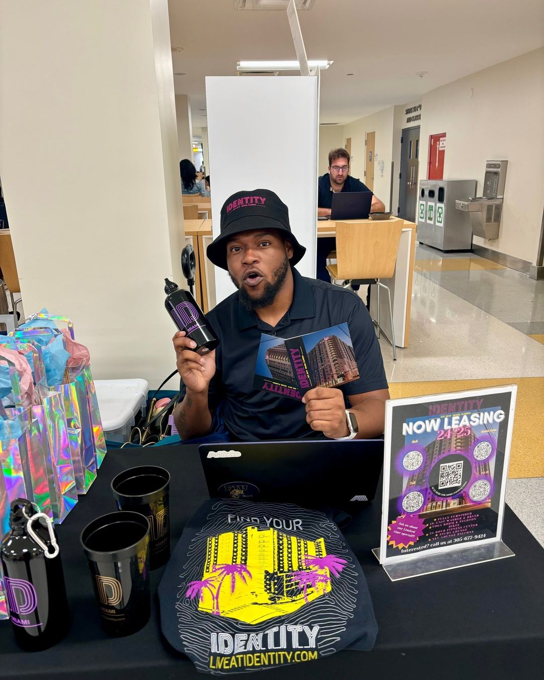 IDENTITY Miami | Miami, FL Student Apartments near FIU