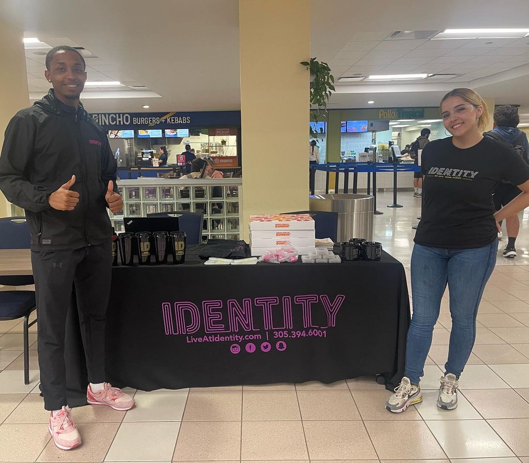 IDENTITY Miami | Miami, FL Student Apartments near FIU