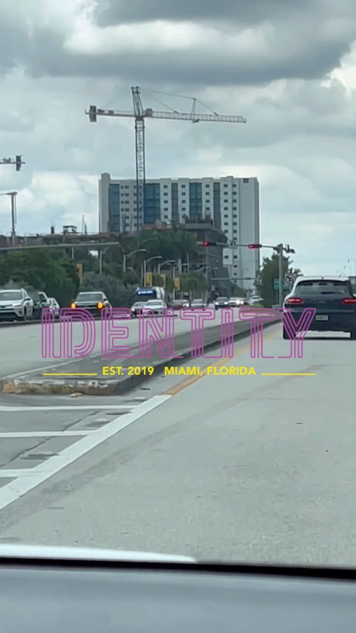 IDENTITY Miami | Miami, FL Student Apartments near FIU