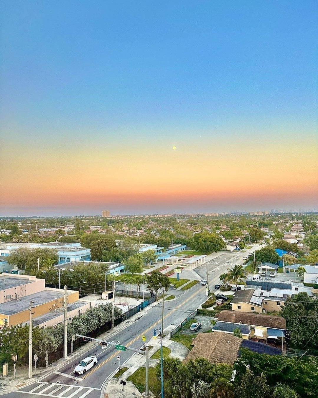 IDENTITY Miami | Miami, FL Student Apartments near FIU