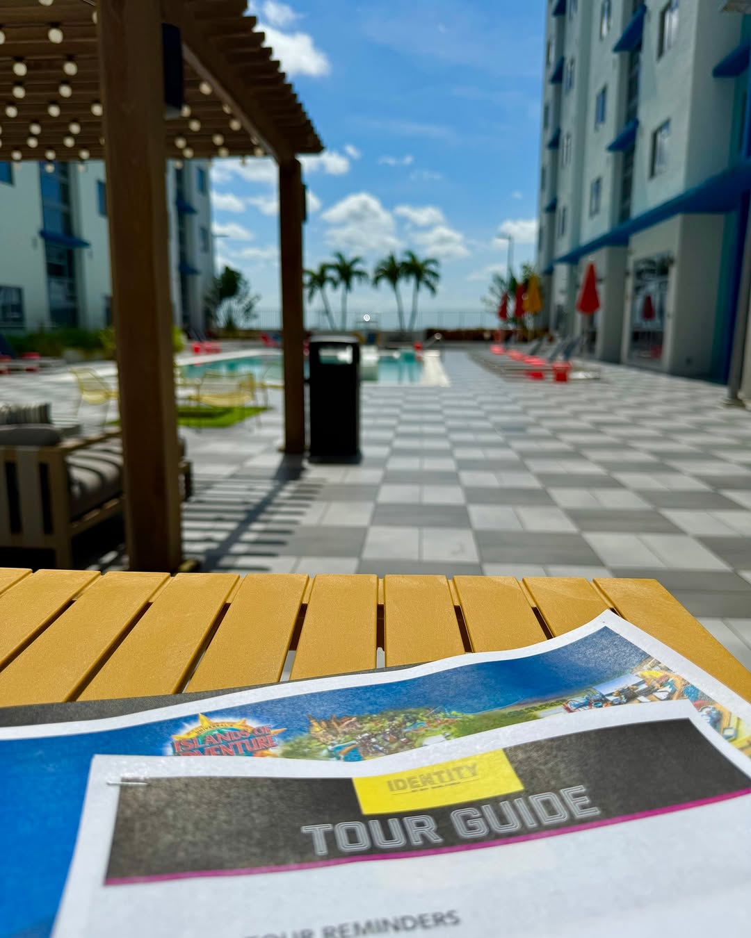 IDENTITY Miami | Miami, FL Student Apartments near FIU