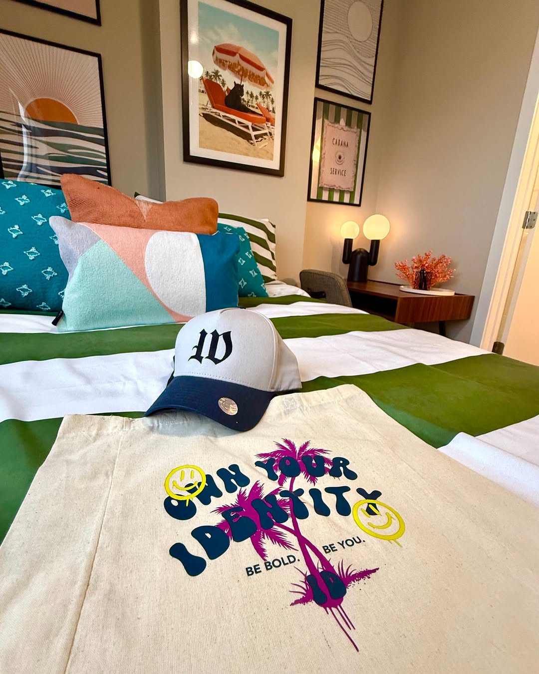 IDENTITY Miami | Miami, FL Student Apartments near FIU